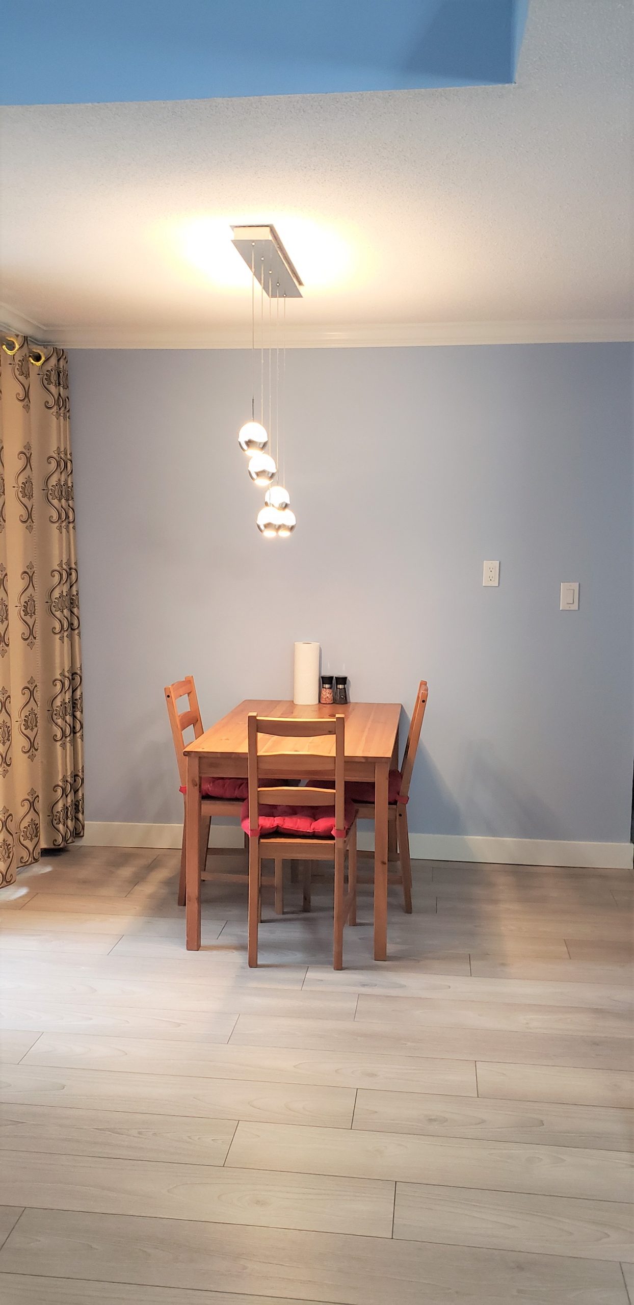 $2,900 / 2br - 988ft2 - TOP FLR 2 level condo w/ 2 beds, & 2 parking ...